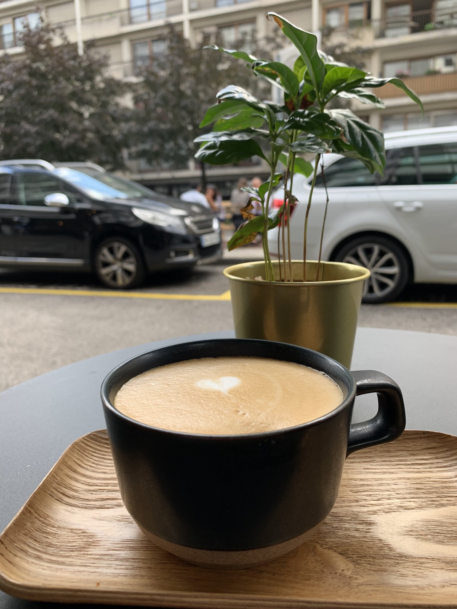 Best Coffee Places in Geneva - Swiss Or Miss